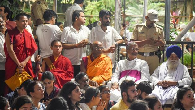 Dada JP Vaswani laid to rest with state honours | Hindustan Times