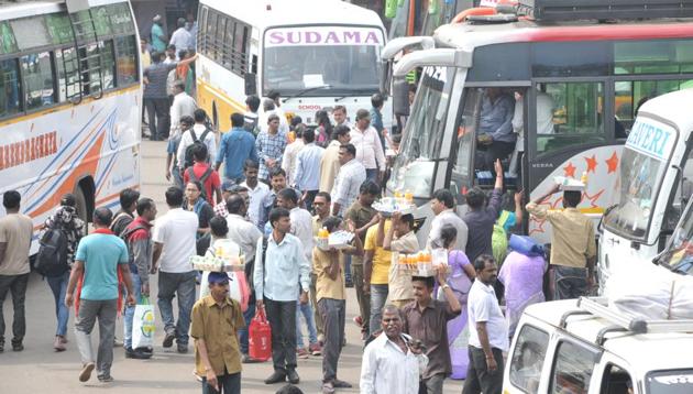 Migration to Pune sees 2 per cent dip for the first time | Hindustan Times