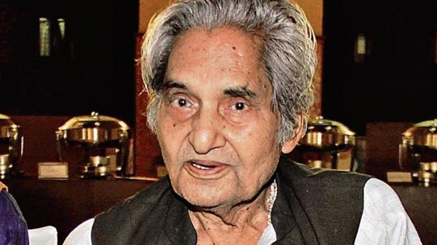Litterateurs hail PM’s ‘Mann Ki Baat’ tribute to Neeraj, demand Bharat ...