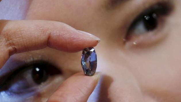Rare blue diamonds may be Earth’s deepest secret, forms at depth of 660 ...