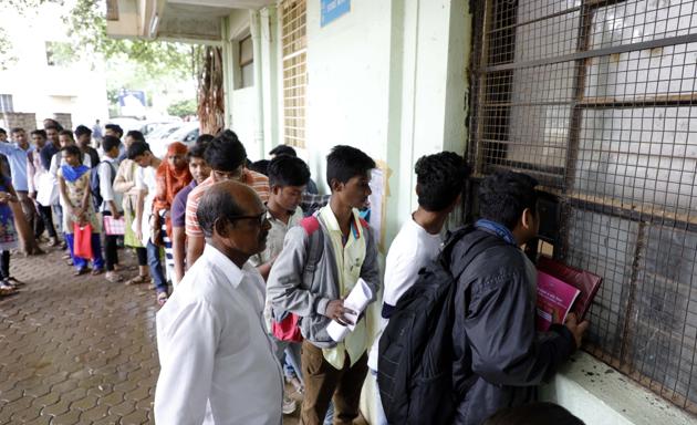 Pune University’s PUMBA sees a 2-fold rise in applications | Hindustan ...