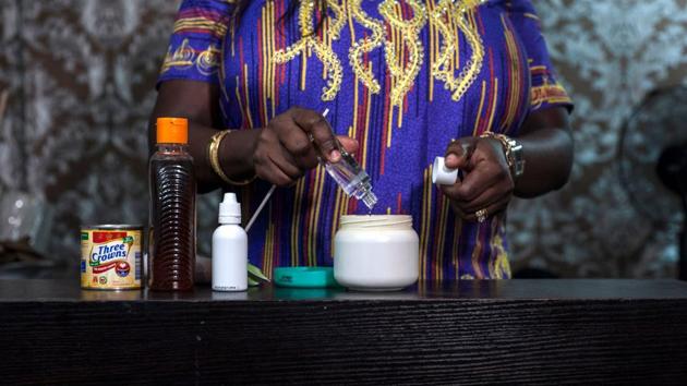 Photos| Skin bleaching in Africa: An ‘addiction’ with risks | Hindustan ...