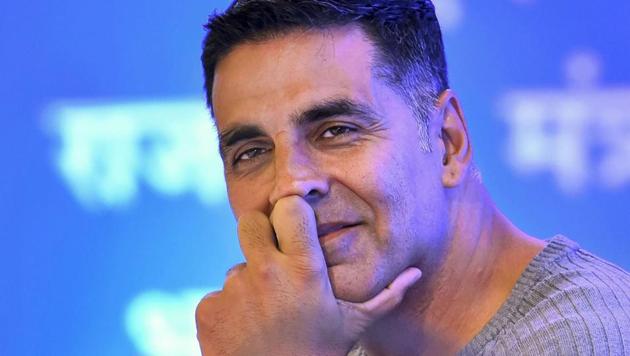 Akshay Kumar becomes the first Bollywood actor to cross 20 million ...