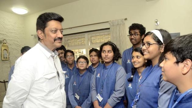 Pune students get governance lesson from MP Anil Shirole | Hindustan Times