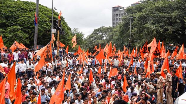 Maratha agitation: Outfits to march in cars from Kolhapur to Mumbai on ...