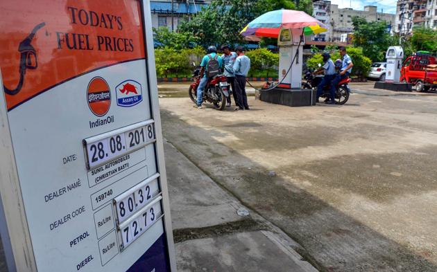 Fuel prices increase again, petrol above ₹80 in Delhi, rates touch a ...