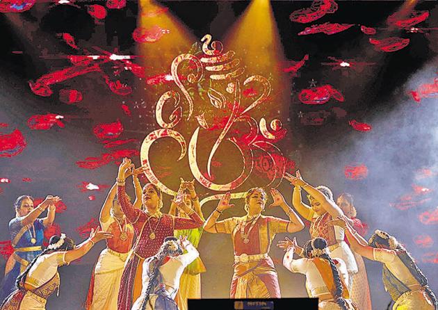 Actor Hema Malini inaugurates 30th edition of Pune Festival - Hindustan ...