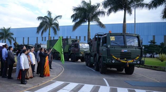 MoS flags off indigenously built defence systems in Talegaon ...