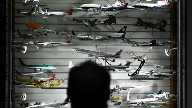 Photos: Irishman donates world’s largest model aircraft collection ...