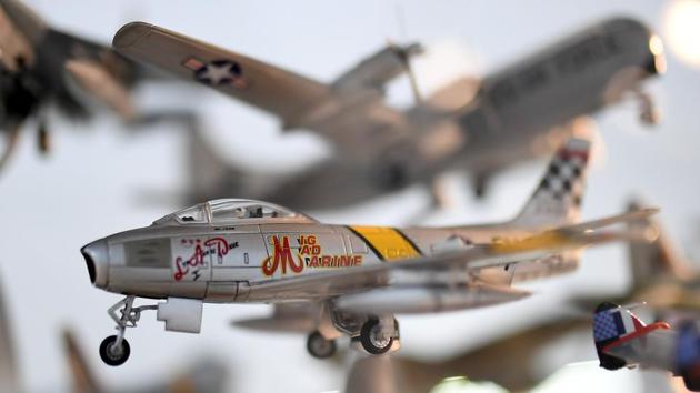 Photos: Irishman donates world’s largest model aircraft collection ...