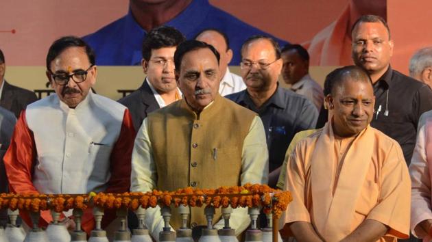 Rupani blames Congress for Gujarat attacks, asks Rahul to clarify stand ...