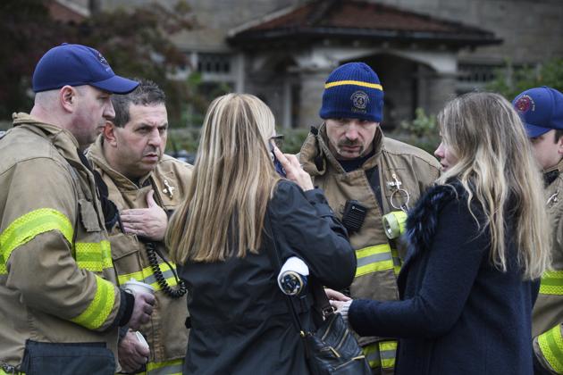 Pittsburgh synagogue shooting leaves 11 dead, 6 wounded; suspect ...