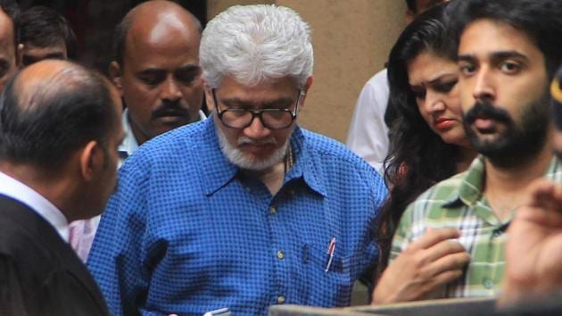 Jaidev withdraws suit challenging father Bal Thackeray’s will | Latest ...