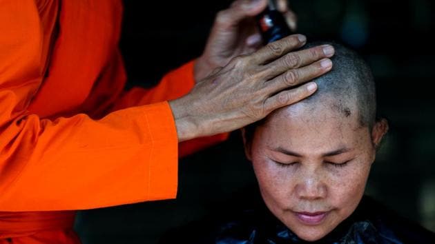 Photos: Thailand’s female Buddhist monks defy tradition with ordainment ...