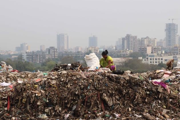 Lack of funds stops citizen group’s clean-up at Kalyan dump yard | Mumbai news
