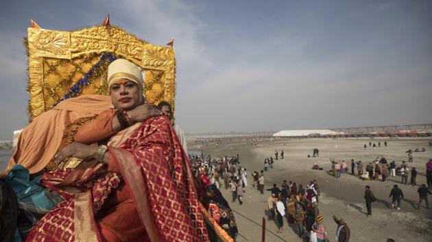 Photos: Indian transgender activist shakes up Kumbh with Kinnar Akhara ...