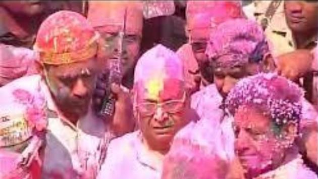 With Lok Sabha Elections around, Holi set for a splash of political ...