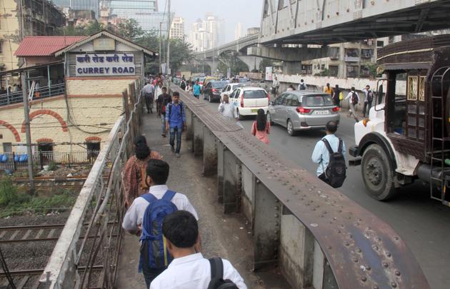 Remove utilities on Currey Road RoB in Mumbai, says IIT-B team | Mumbai ...