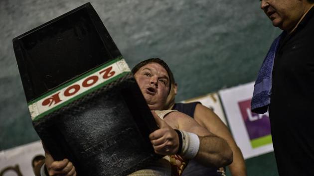 Photos: Lifting 200-kilogram stones in Spain’s Basque Country ...