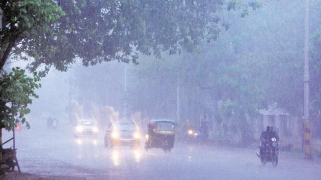 Monsoon arrives in Pune, but so do civic problems | Hindustan Times