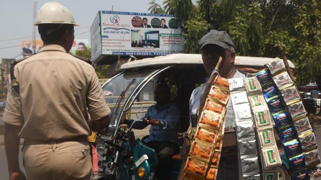 Ensure no tobacco sale near schools: Ministry | Latest News India ...