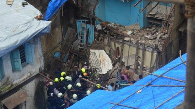 Mumbai building collapse: Solutions on paper, ground reality remains ...