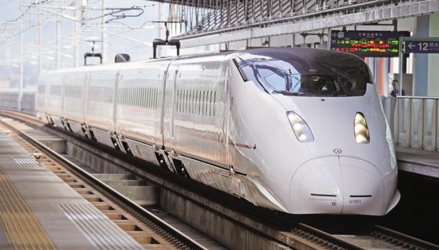 Mind the doors: Japan bullet train runs with door open at 280 kph with ...