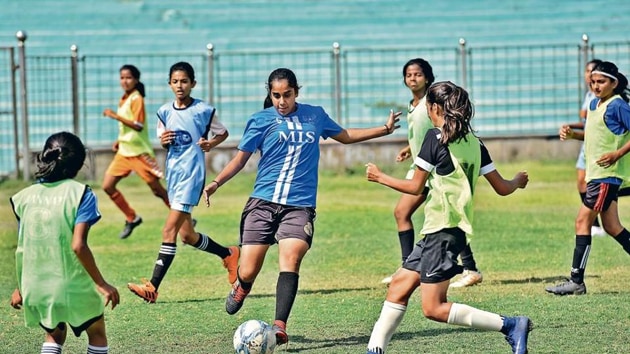 GMDA to develop new football turf at Tau Devi Lal Sports Complex ...