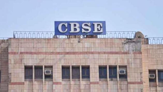 CBSE sent notice for ‘imposing’ processing fee | Hindustan Times