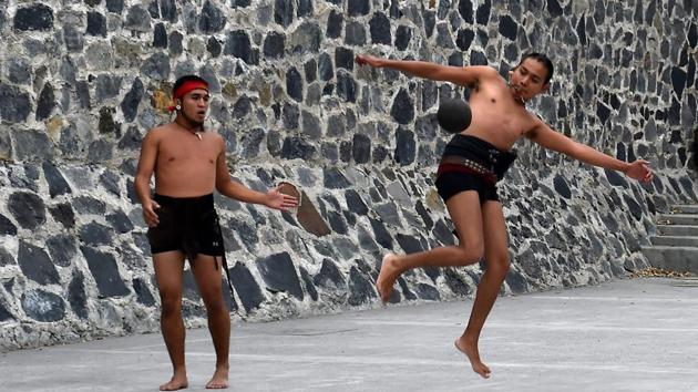 Photos: Aztec ballgame returns to Mexico City after 500 years ...