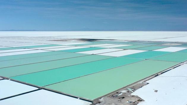 Photos: Bolivia steps up anticipating demand for lithium in electric ...