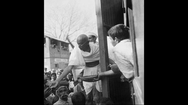 Photos: Mapping Mahatma Gandhi’s relationship with the camera ...