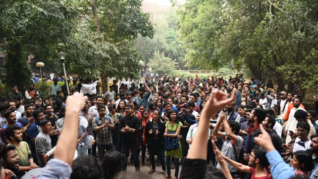 Security tightened at JNU ahead of students’ protest march | Latest ...