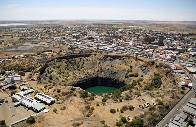 Photos: In Kimberley, the world’s diamond capital, illicit mining fight ...