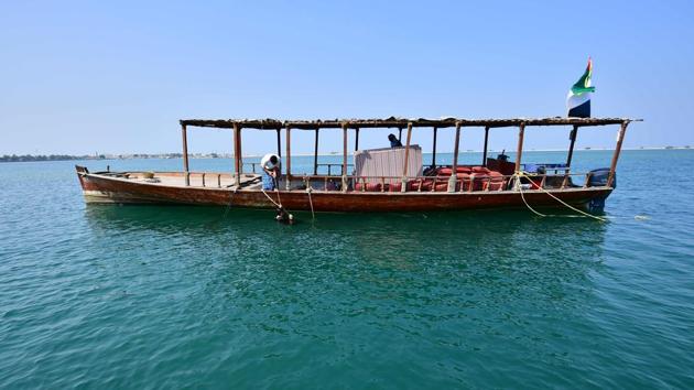 Photos: Off the Emirates’ glittering coast, pearl trade lives on ...