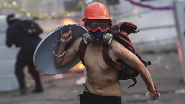 Photos: Chile’s protest ‘front line’ -- heroes or vandals? | Hindustan ...