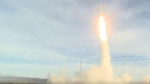 Pentagon tests long-banned ballistic missile over Pacific | World News