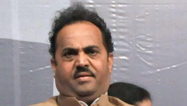 Cracks begin to appear in state BJP leadership as Kakade criticises ...