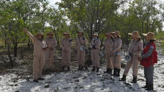 Photos: Vietnamese women clear countryside of war-era mines | Hindustan ...