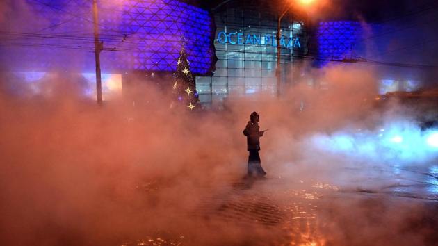 Photos of the week: Taal volcano eruption and Lebanon protests ...