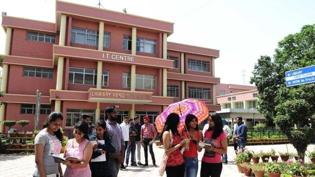 Only 13% students of Chandigarh colleges got job offers in campus ...