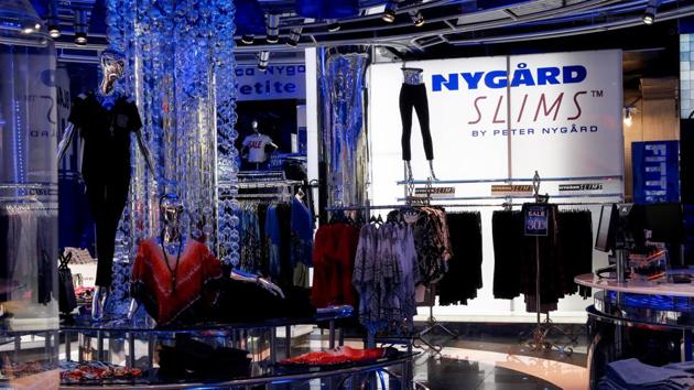 FBI raids Canadian fashion mogul following sex abuse claims | Fashion ...