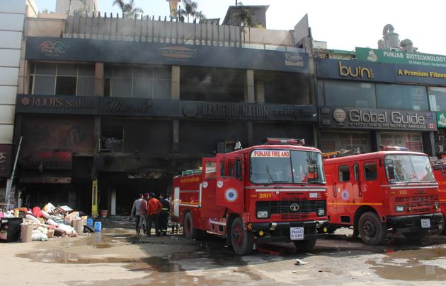 Gutted Mohali showroom declared structurally unsafe | Hindustan Times