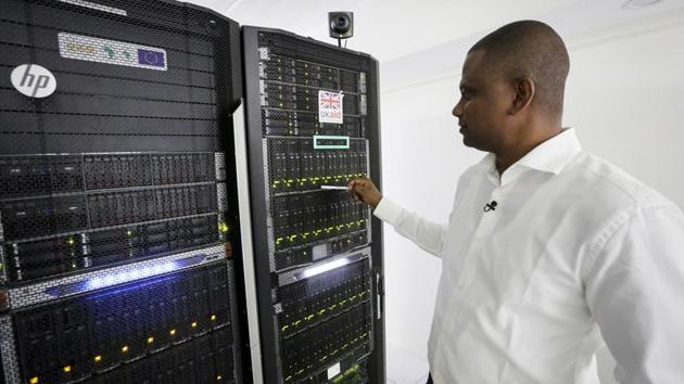 Photos: Supercomputer helps track East Africa locust outbreak ...