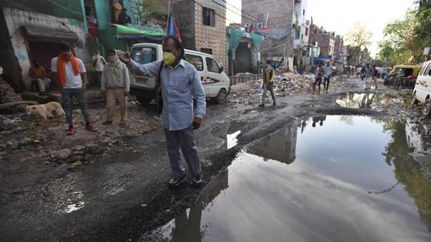 Will win fight against virus, say residents of Patparganj | Latest News ...