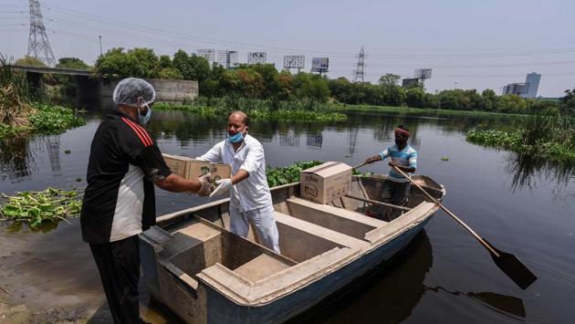 Photos: Sequestered on a tiny Yamuna island during lockdown in Delhi ...