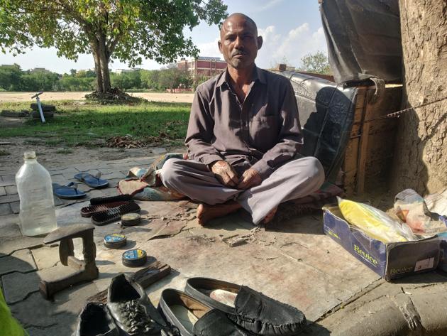 Covid crisis: Cobblers in Chandigarh finding it hard to cobble a living ...
