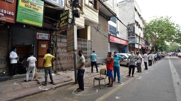 Liquor purchase queue token store