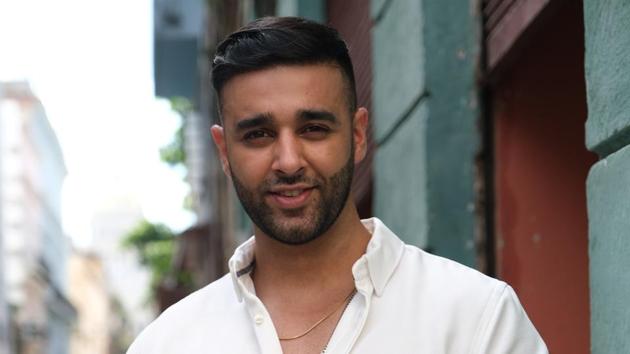 Music is beyond language and boundaries, says singer Avkash Mann ...