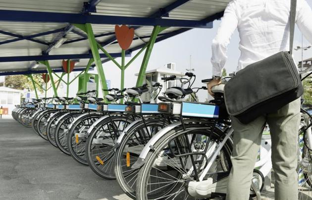 Hire e-bikes to travel across Chandigarh from December | Hindustan Times